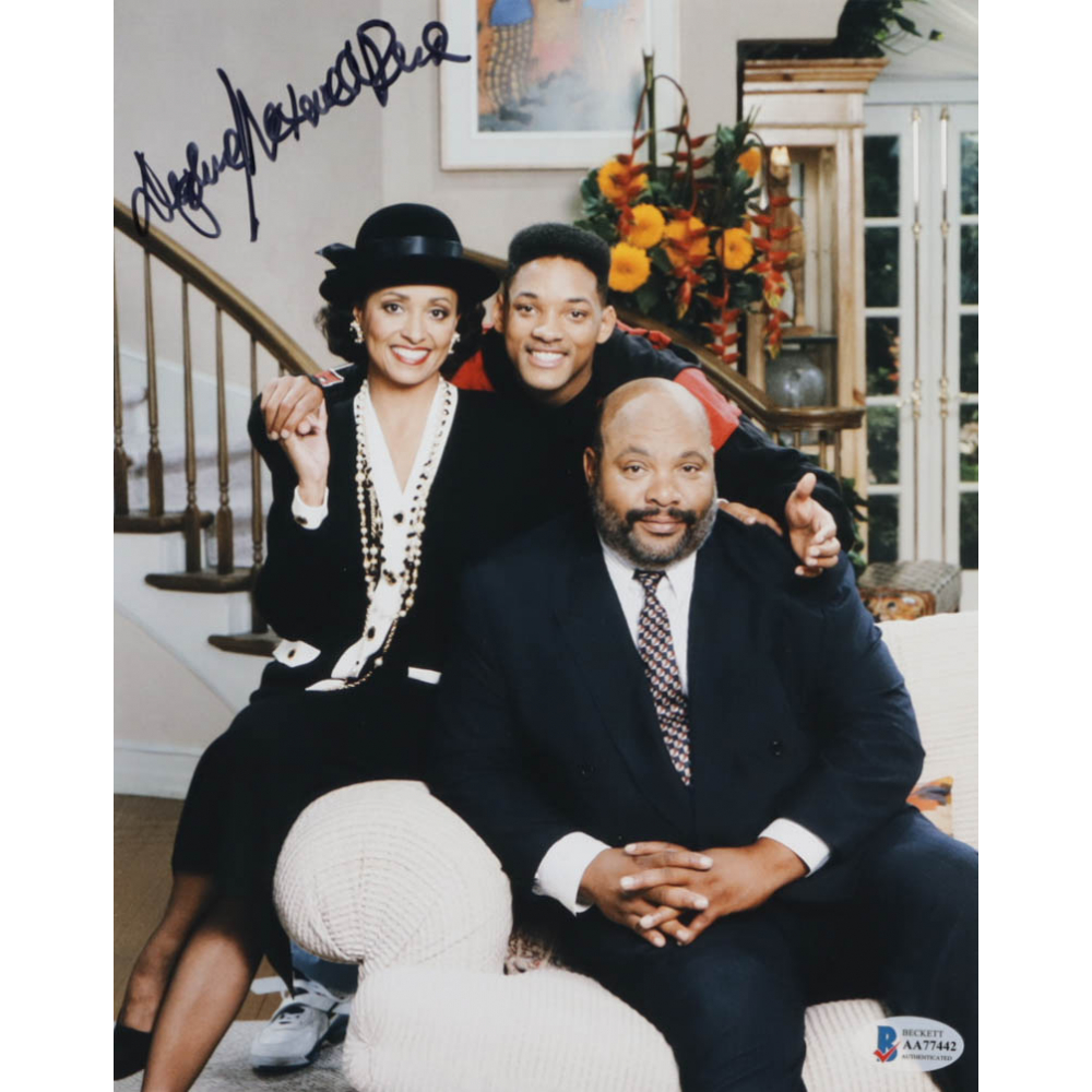 Daphne Maxwell Reid Signed "The Fresh Prince of Bel Air" 8x10 Photo ...
