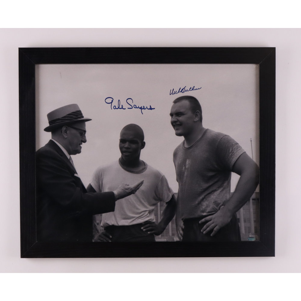 Gale Sayers & Dick Butkus Signed Bears Custom Framed Photo (Schwartz ...