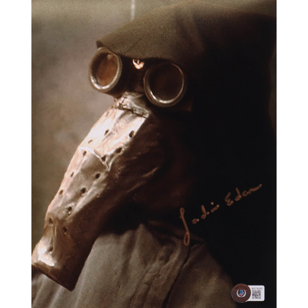 Sadie Edon Signed STAR WARS 8x10 Photo (Beckett) | Pristine Auction