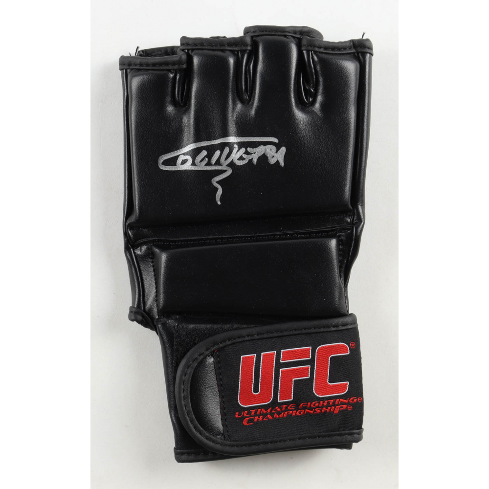 Charles Oliveira Signed UFC Glove (JSA) | Pristine Auction
