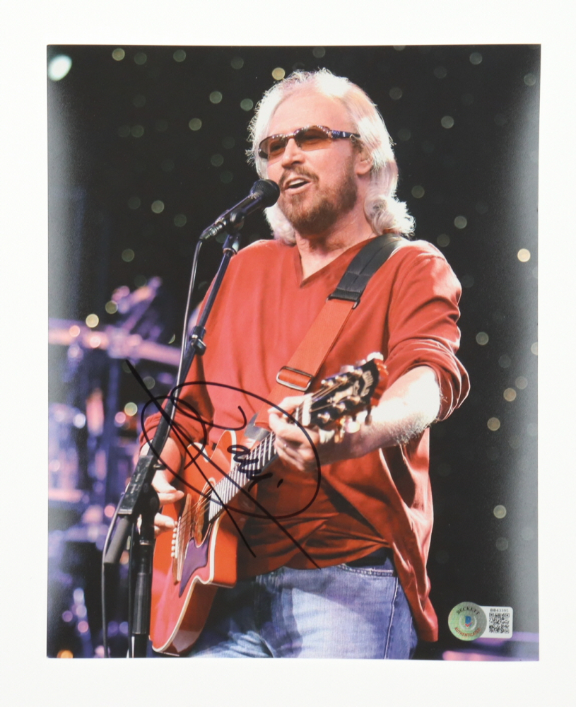 Barry Gibb Signed 8x10 Photo (Beckett) | Pristine Auction
