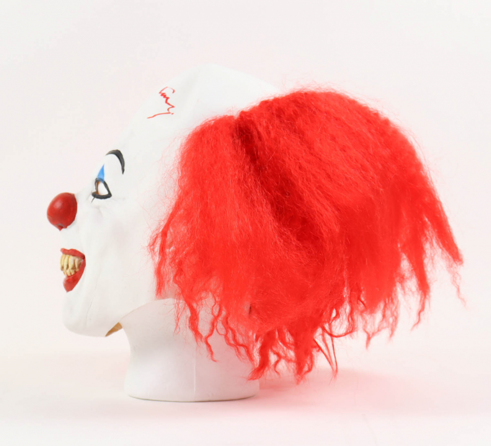 Tim Curry Signed "IT" Pennywise Mask (Beckett & Curry) | Pristine Auction