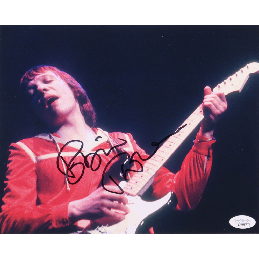 Robin Trower Signed 8x10 Photo (JSA) | Pristine Auction