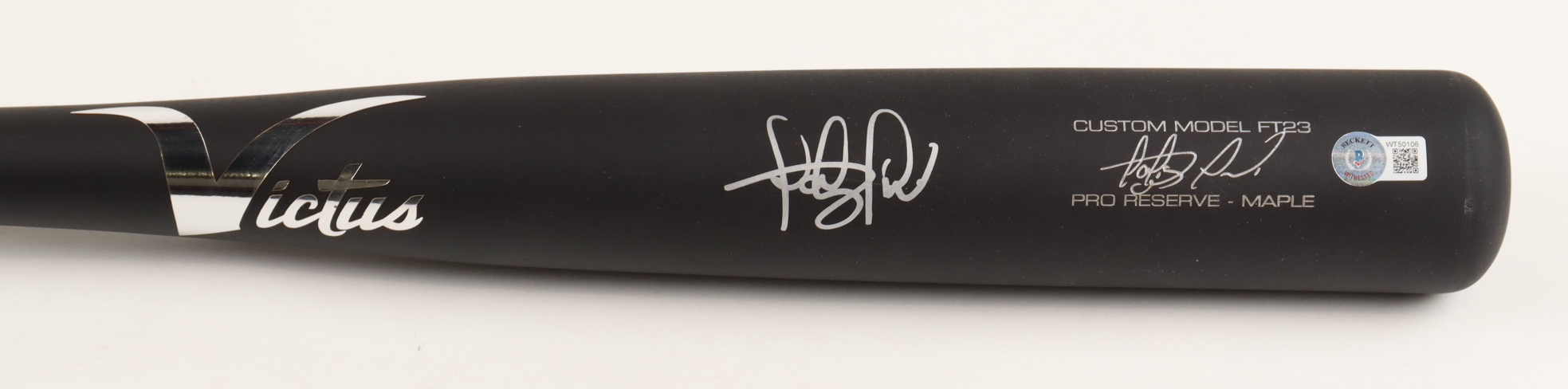Fernando Tatis Jr. Signed Victus Player Model Baseball Bat (Beckett) | Pristine Auction