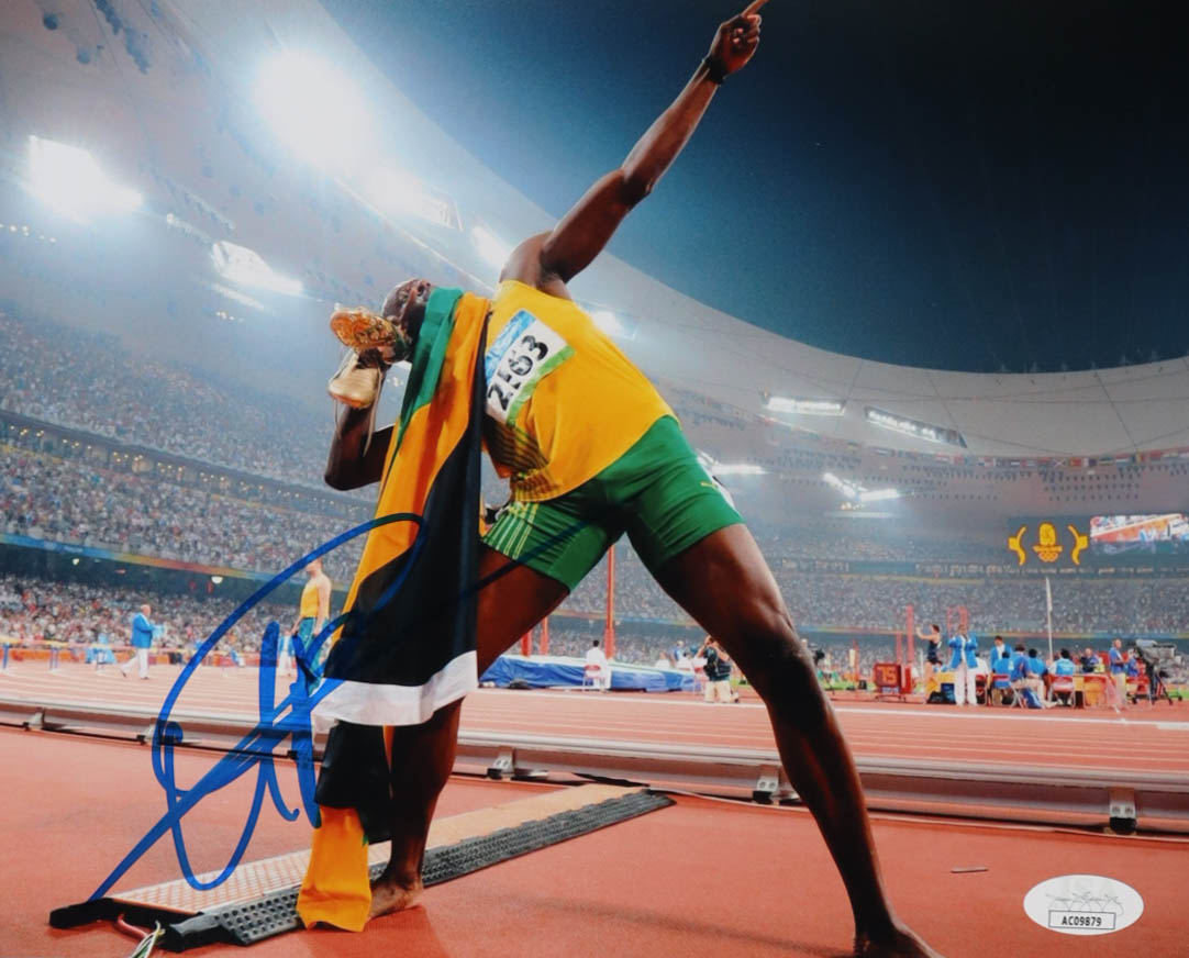 Usain Bolt Signed Team Jamaica 8x10 Photo (JSA) | Pristine Auction