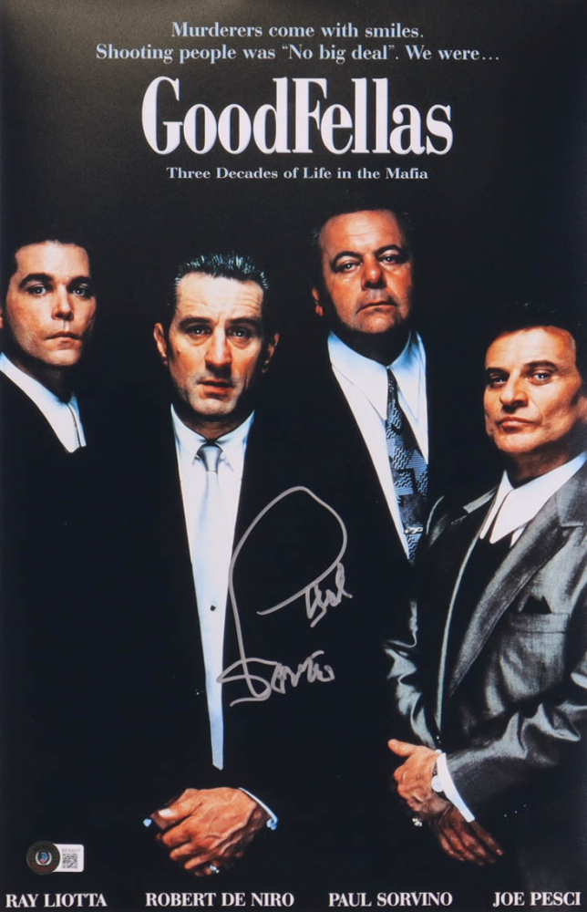 Paul Sorvino Signed "Goodfellas" 11x17 Photo (Beckett) | Pristine Auction
