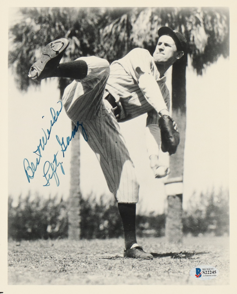 Lefty Gomez Signed Yankees 8x10 Photo Inscribed "Best Wishes" (Beckett ...