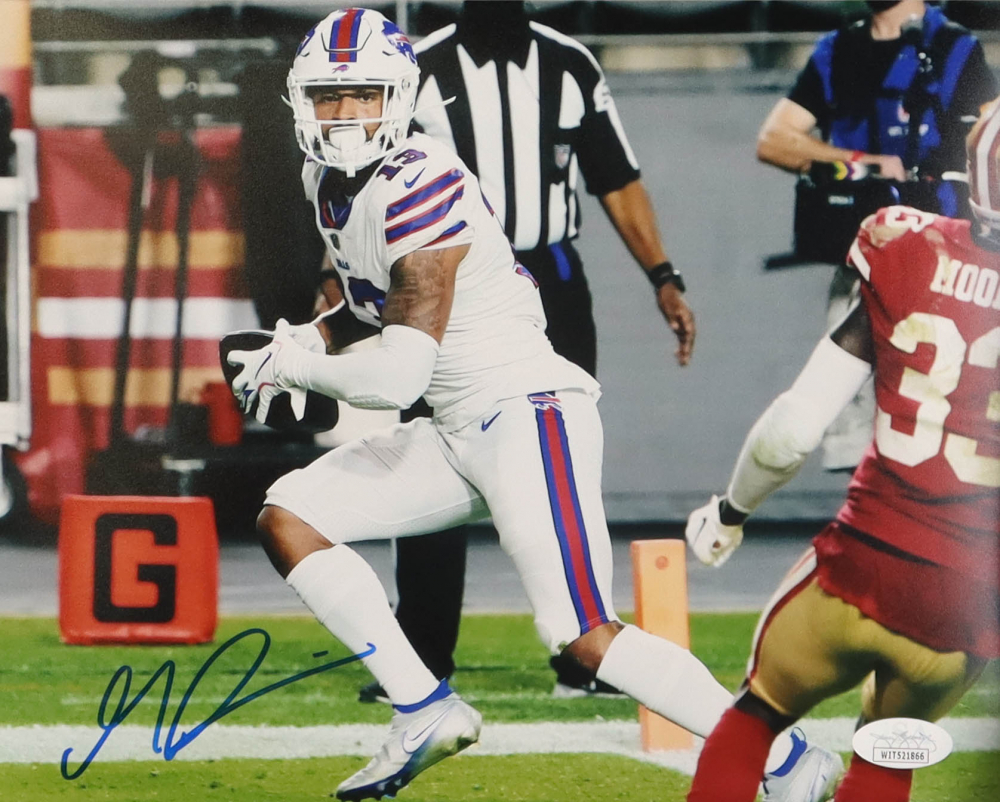 Gabriel Davis Signed Bills 8x10 Photo (JSA) | Pristine Auction