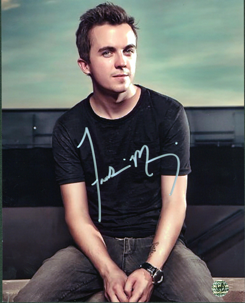 Frankie Muniz Signed 8x10 Photo (Wizard World) | Pristine Auction