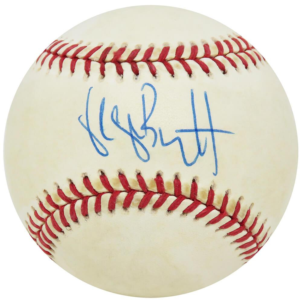 George Brett Signed OAL Baseball (Beckett) | Pristine Auction