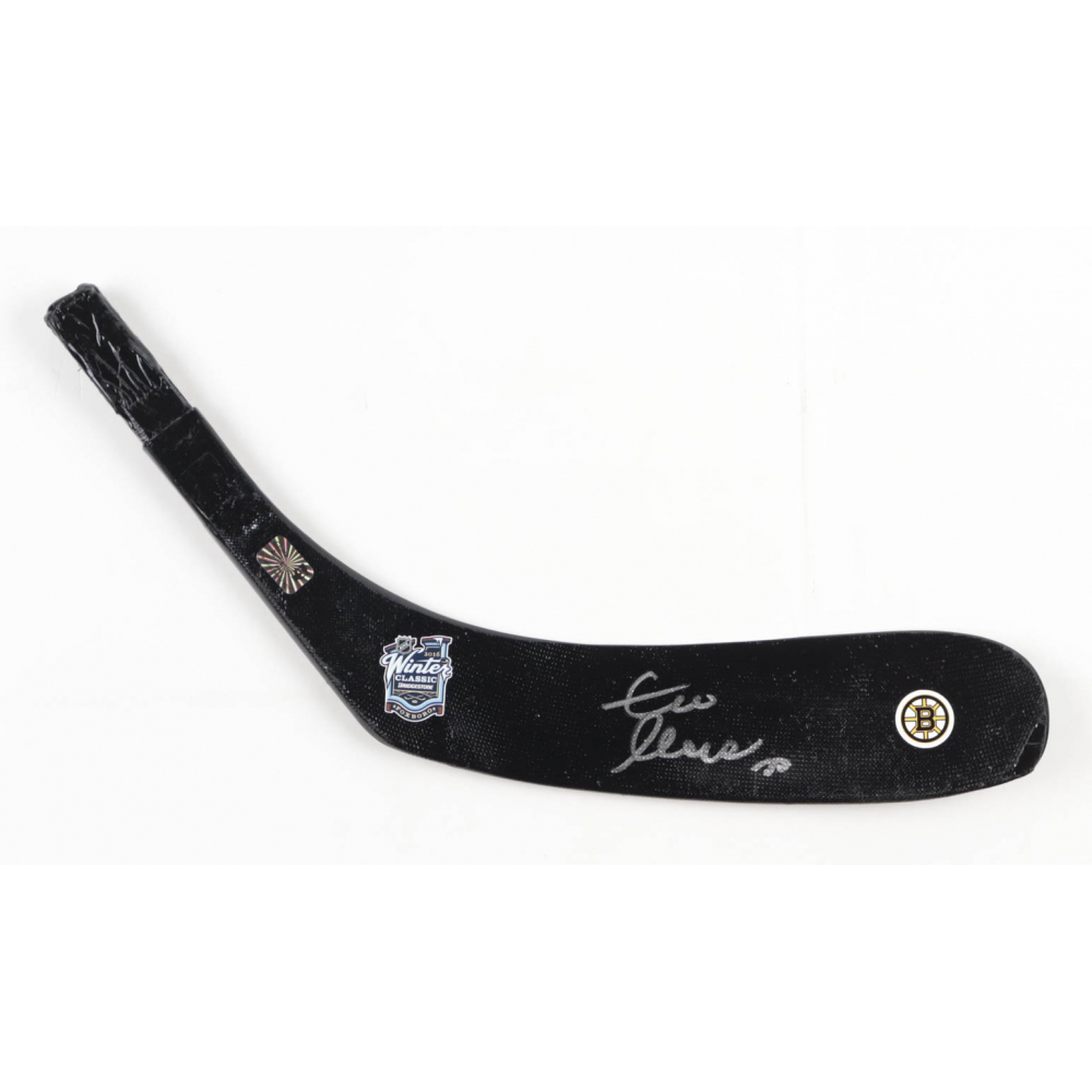 Zdeno Chara Signed Hockey Stick Blade (Chara) | Pristine Auction