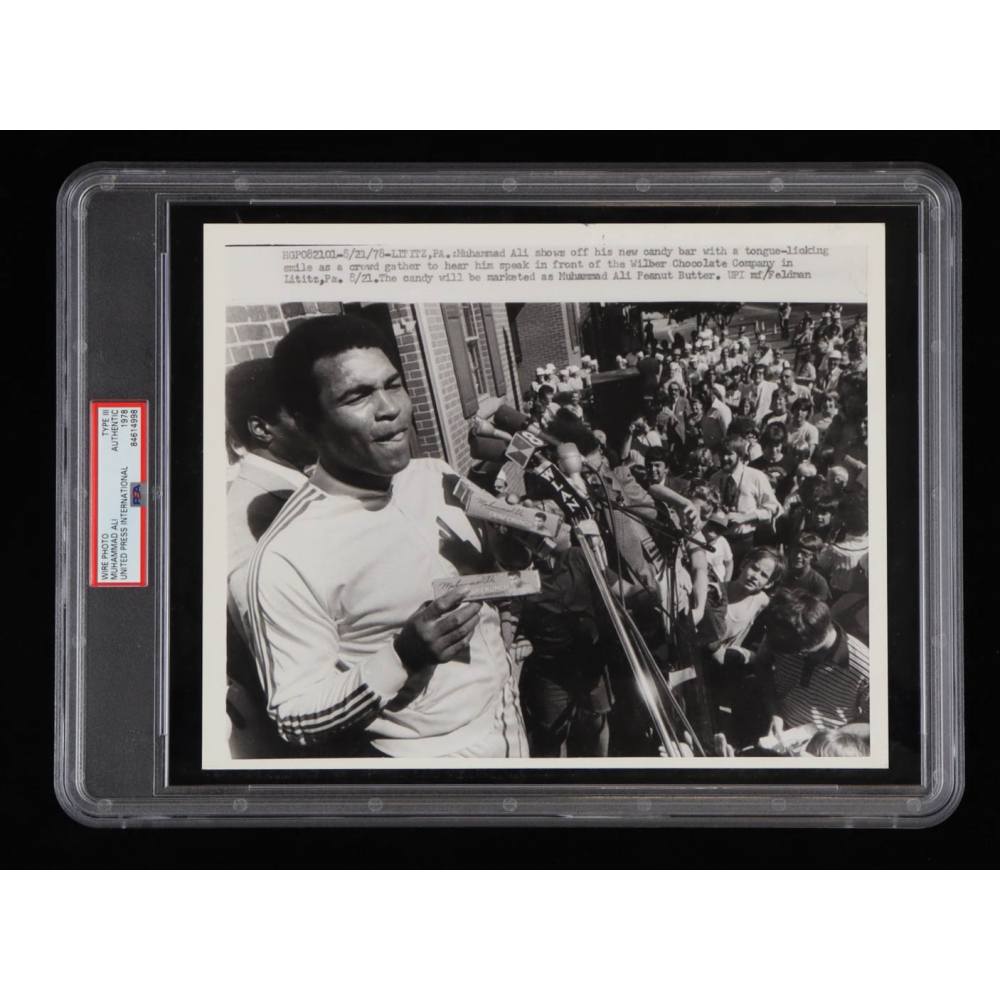 Muhammad Ali 1978 8x10 Vintage Wire Photo (PSA) | Pristine Auction