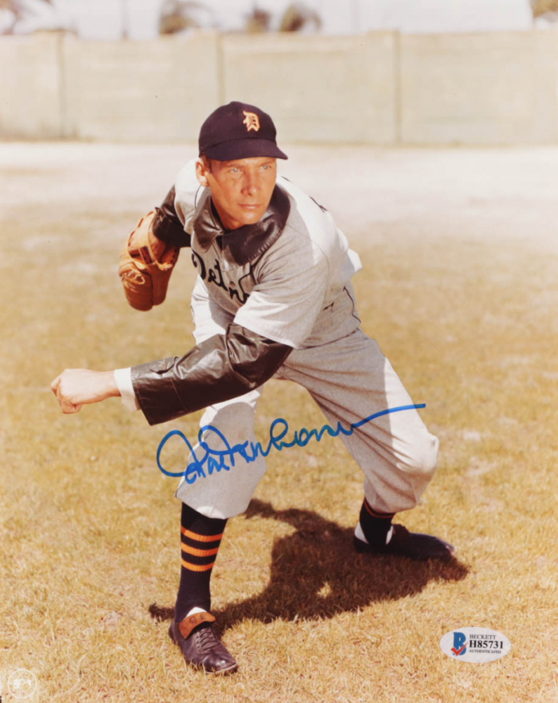 Hal Newhouser Signed Tigers 8x10 Photo (Beckett) | Pristine Auction