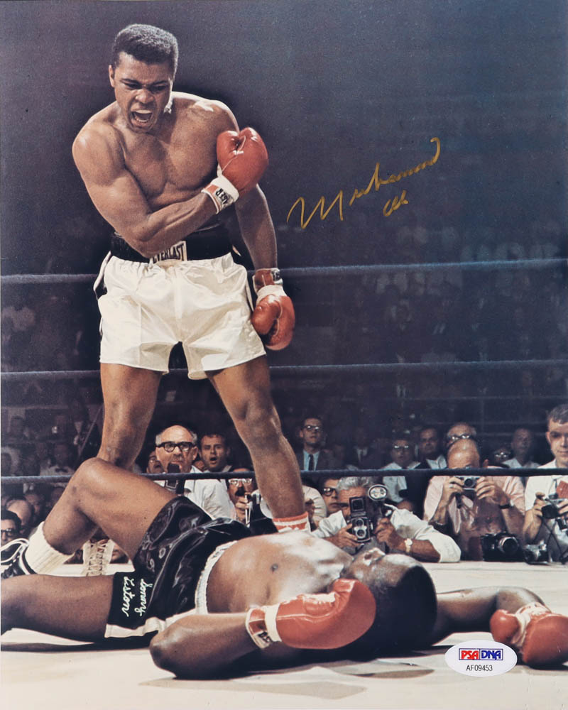 Muhammad Ali Signed 8x10 Photo (PSA) | Pristine Auction