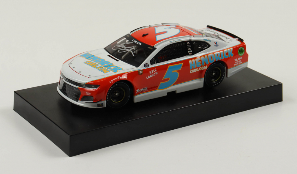 Kyle Larson Signed NASCAR #5 Hendrickcars.com Throwback Camaro ZL1 1:24 ...