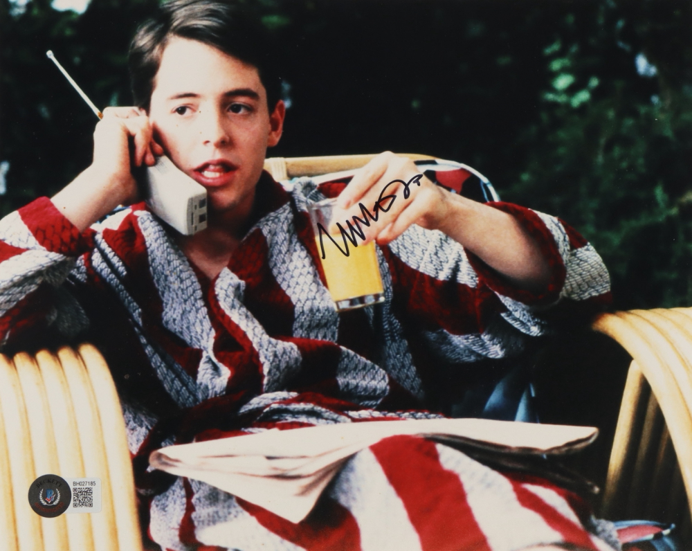 Matthew Broderick Signed "Ferris Bueller's Day Off" 8x10 Photo (Beckett ...