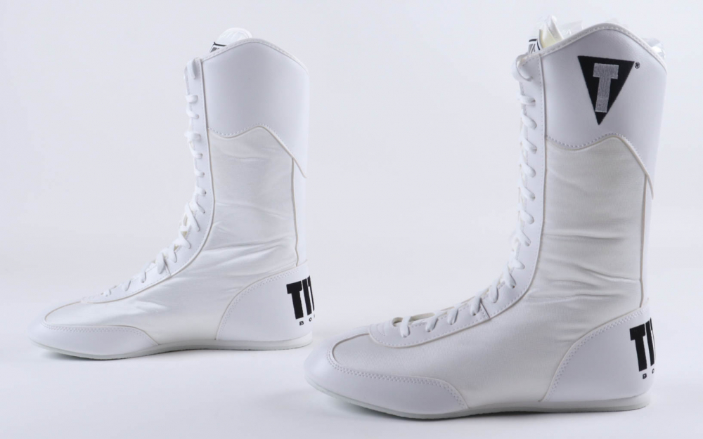 Mike Tyson Signed Title Pro Boxing Boot (PSA & Tyson) | Pristine Auction