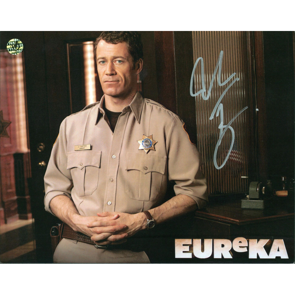 Colin Ferguson Signed "Eureka" 8x10 Photo (Wizard World) | Pristine Auction