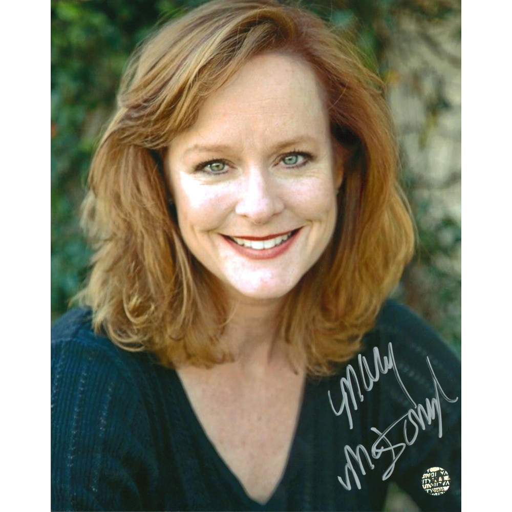 Mary Beth McDonough Signed 8x10 Photo (Wizard World) | Pristine Auction
