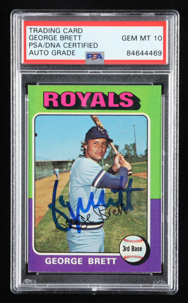 George Brett Signed 1975 Topps #228 RC (PSA 10) | Pristine Auction