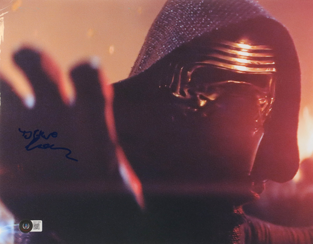 Adam Driver Signed "Star Wars" 11x14 Photo (Beckett) | Pristine Auction