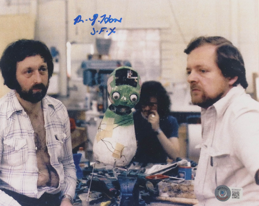 Ron Hone Signed "Star Wars" 8x10 Photo Inscribed "SFX" (Beckett ...