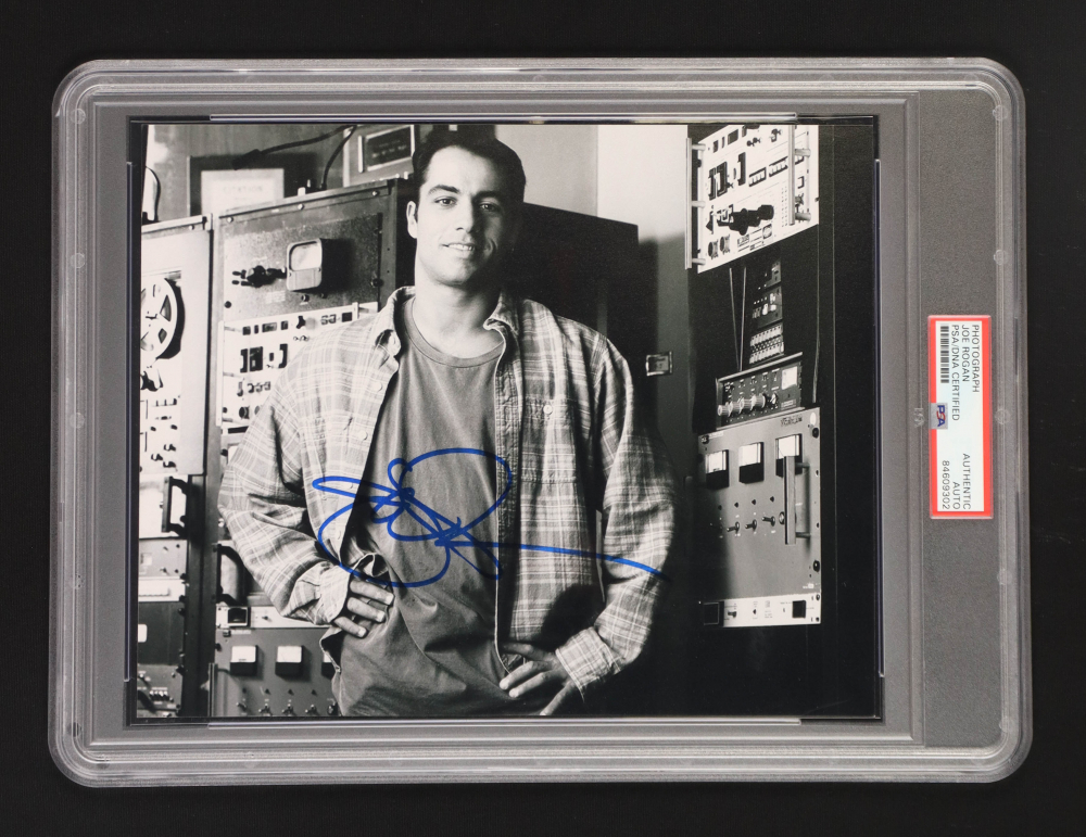 Joe Rogan Signed 8x10 Photo (PSA) | Pristine Auction