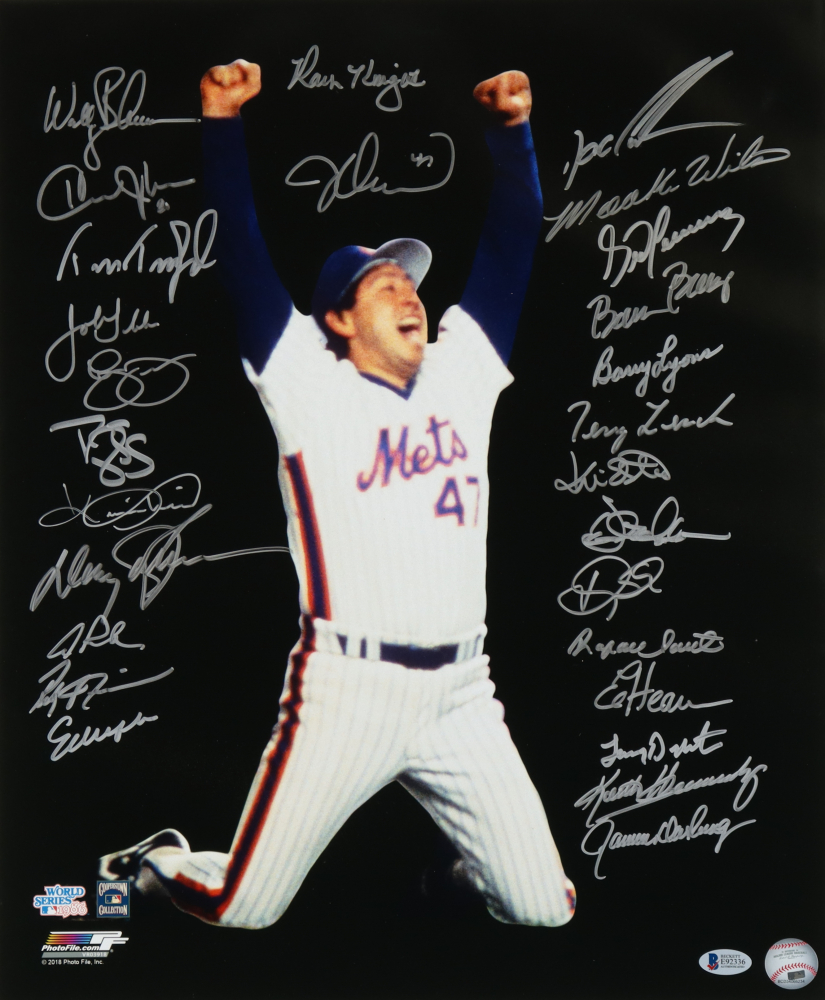 Mets 16x20 Photo Signed By (27) With Doc Gooden, Davey Johnson, Darryl ...
