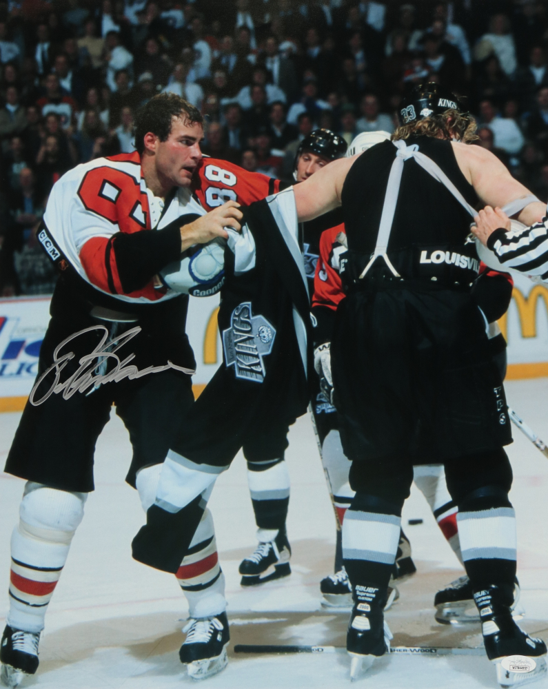 Eric Lindros Signed Flyers 16x20 Photo (JSA) | Pristine Auction