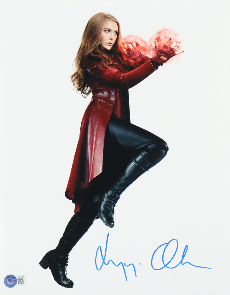 Elizabeth Olsen Signed "The Avengers" 11x14 Photo (Beckett) | Pristine ...