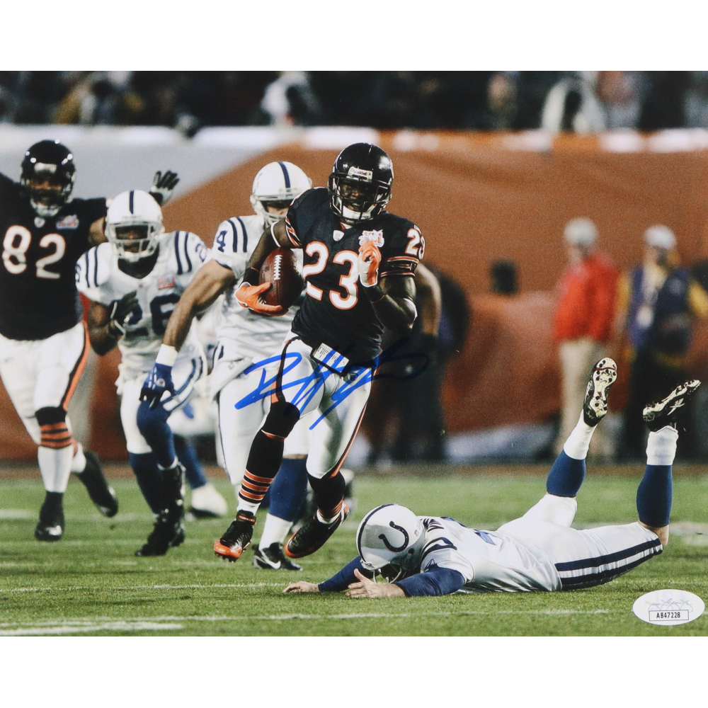 Devin Hester Signed Bears 8x10 Photo (JSA) | Pristine Auction