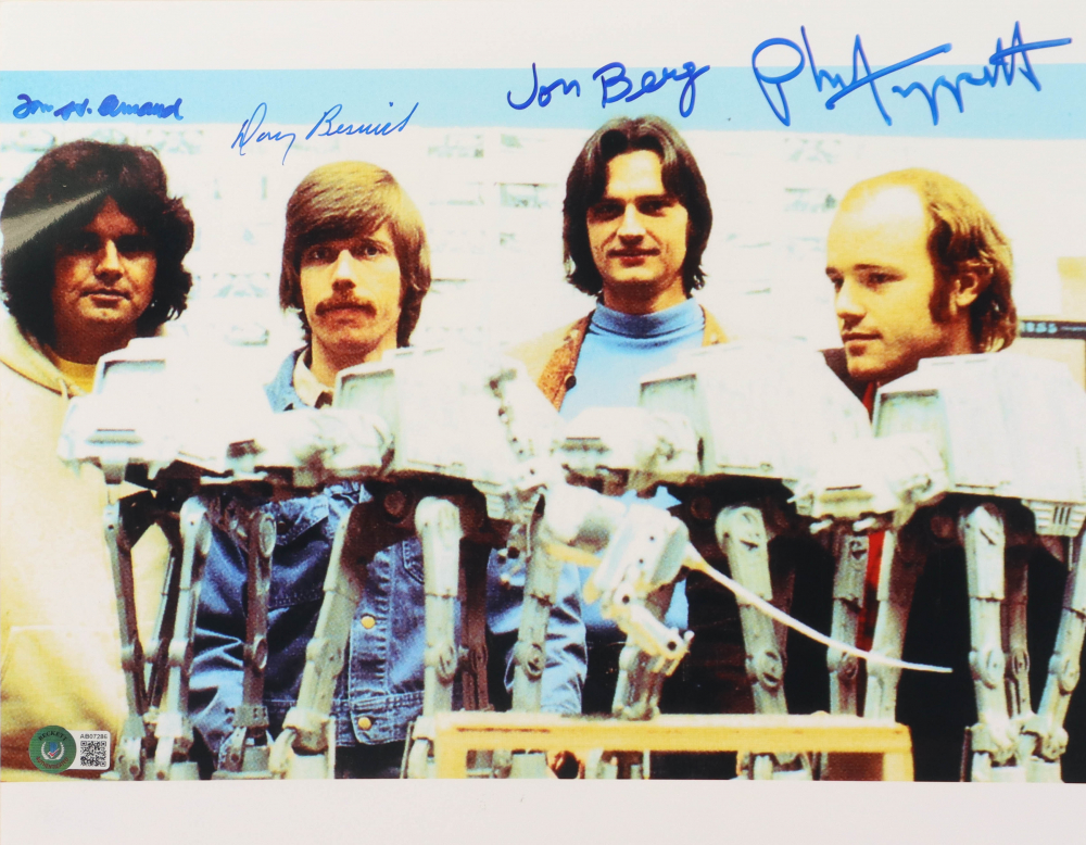 "Star Wars: The Empire Strikes Back" 11x14 Photo Signed by (4) with ...