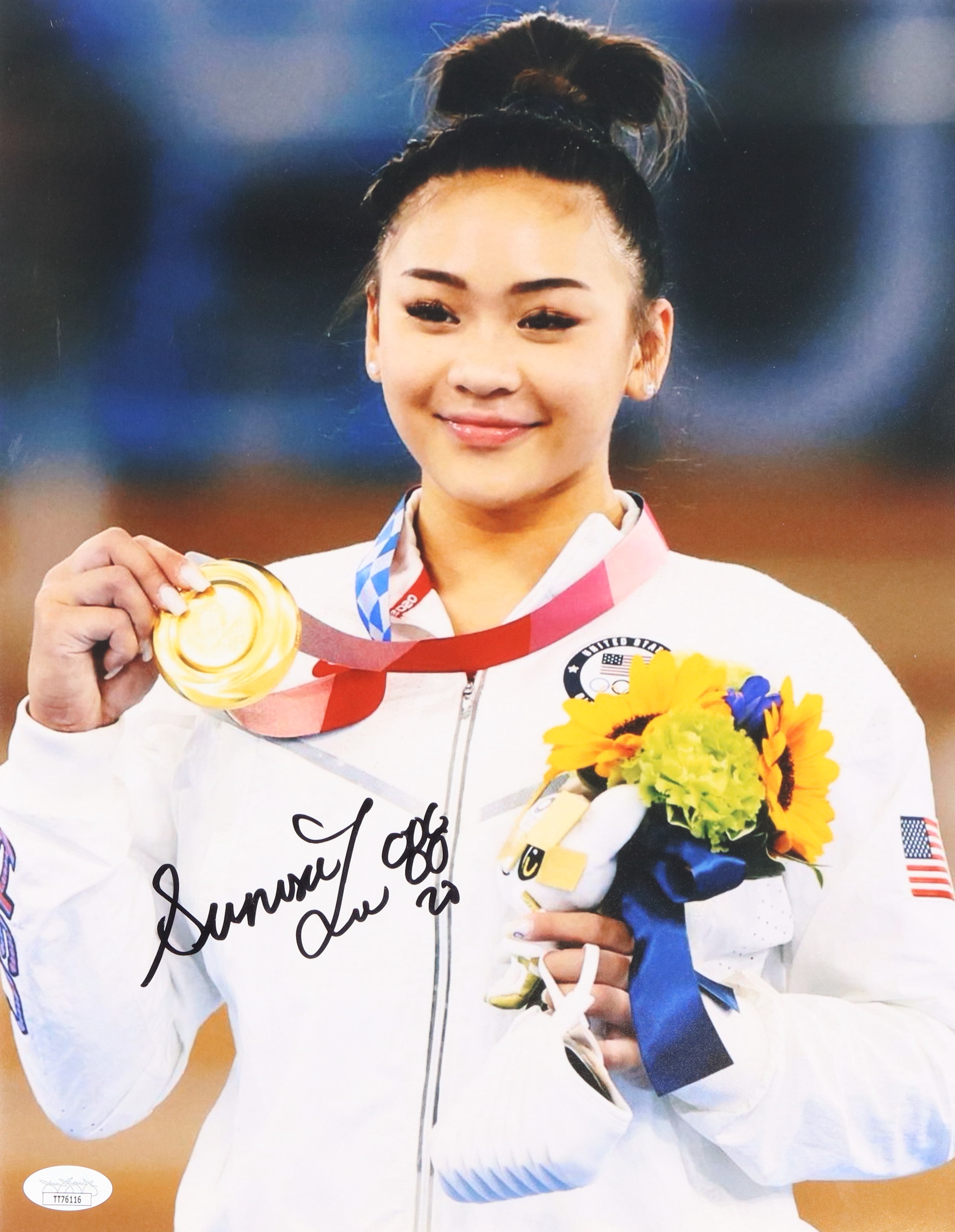 Sunisa Lee Signed Team USA 11x14 Photo (JSA) | Pristine Auction