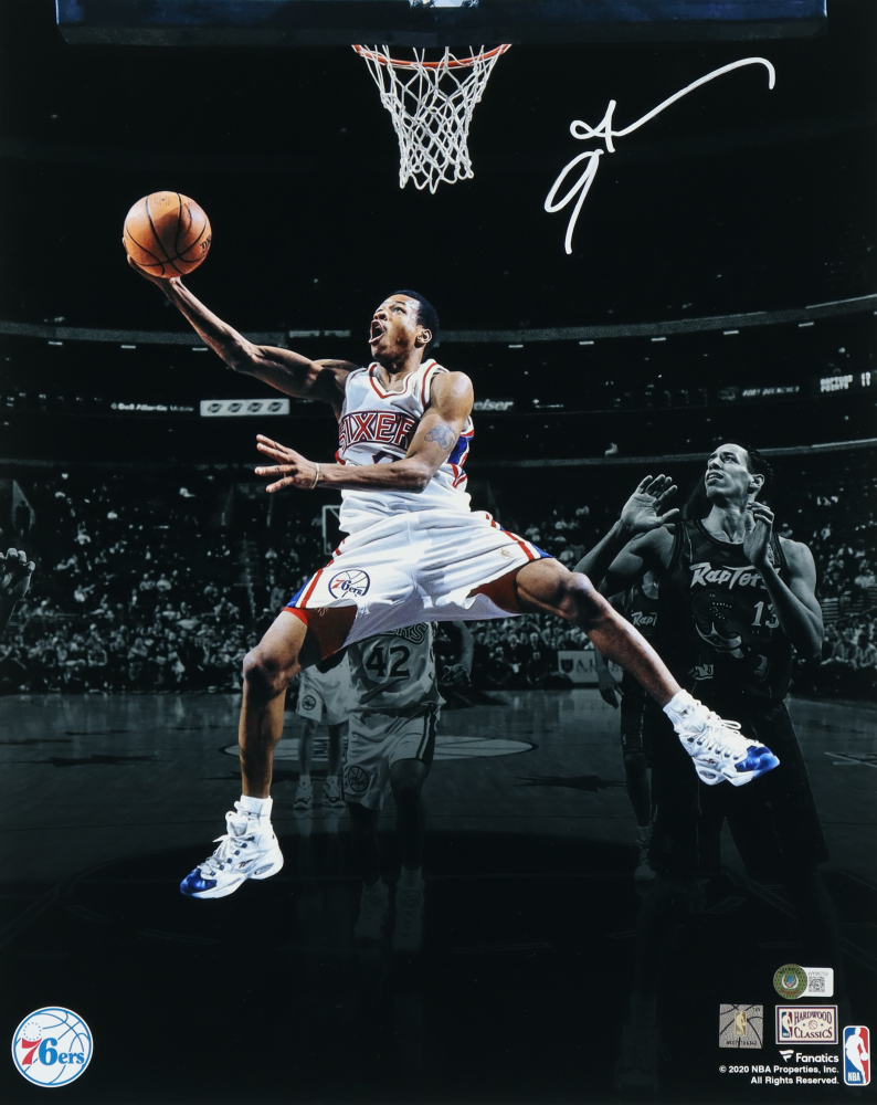 Allen Iverson Signed 76ers 16x20 Photo (Beckett) | Pristine Auction