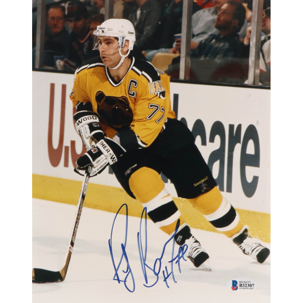 Ray Bourque Signed Avalanche 8x10 Photo (Beckett) | Pristine Auction