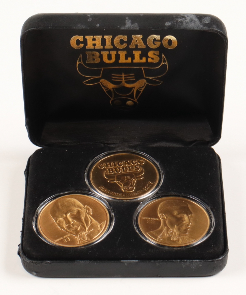 Michael Jordan Set of (3) LE Bulls Commemorative Bronze Coins with ...