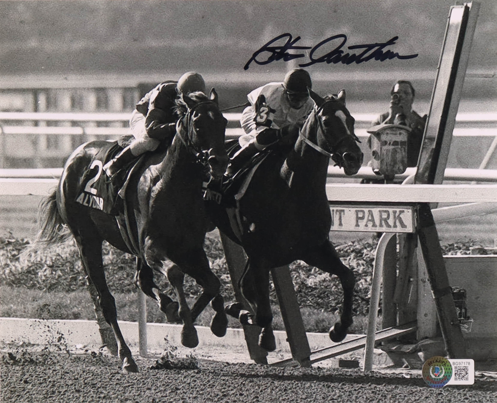 Steve Cauthen Signed 8x10 Photo (Beckett) | Pristine Auction