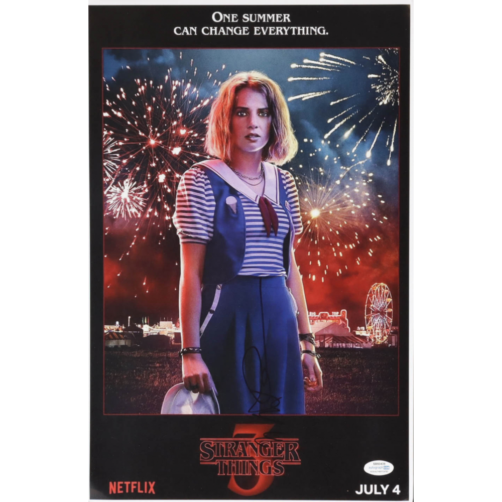 Maya Hawke Signed "Stranger Things" 11x17 Photo (AutographCOA ...