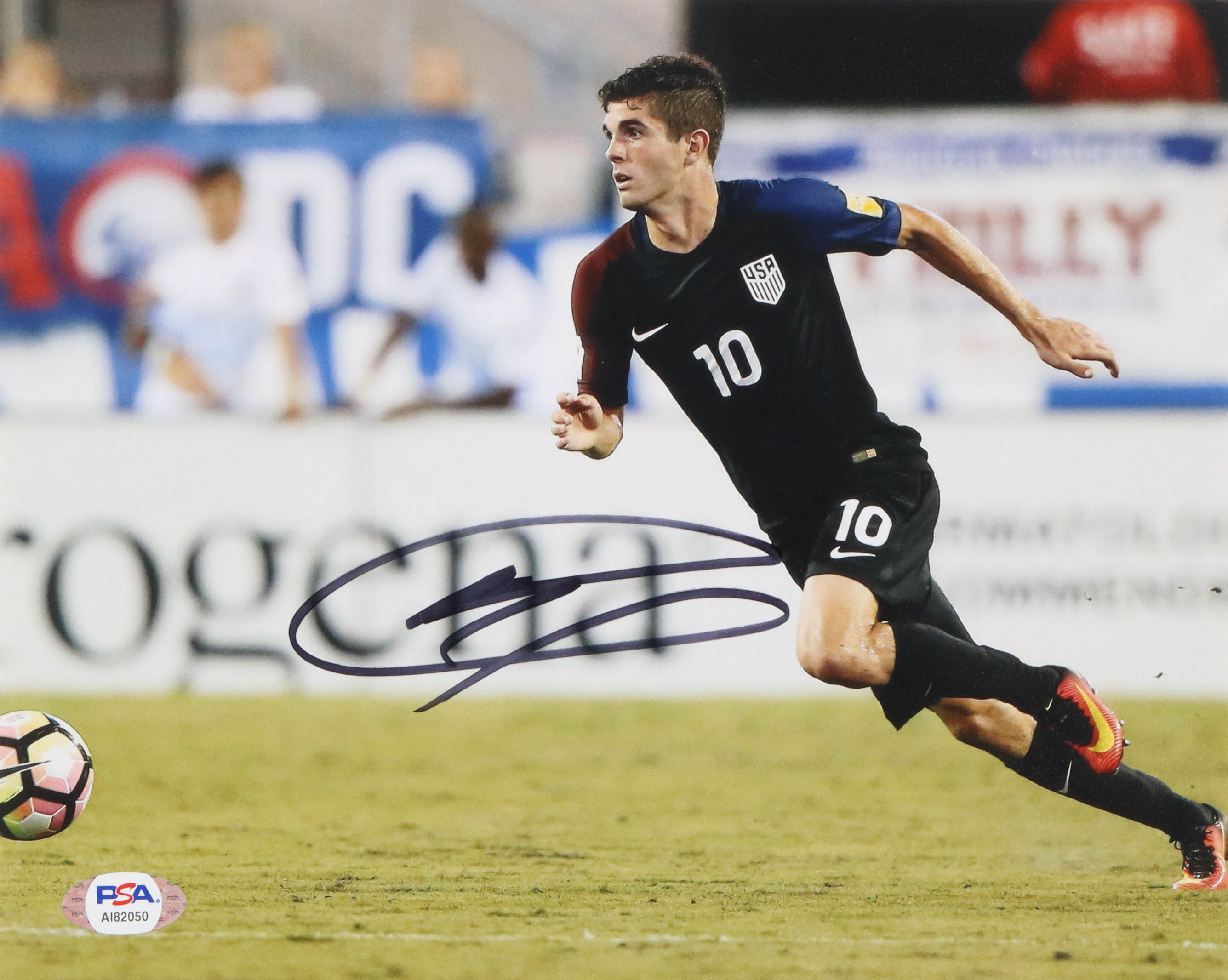 Christian Pulisic Signed Team USA 8x10 Photo (PSA) | Pristine Auction
