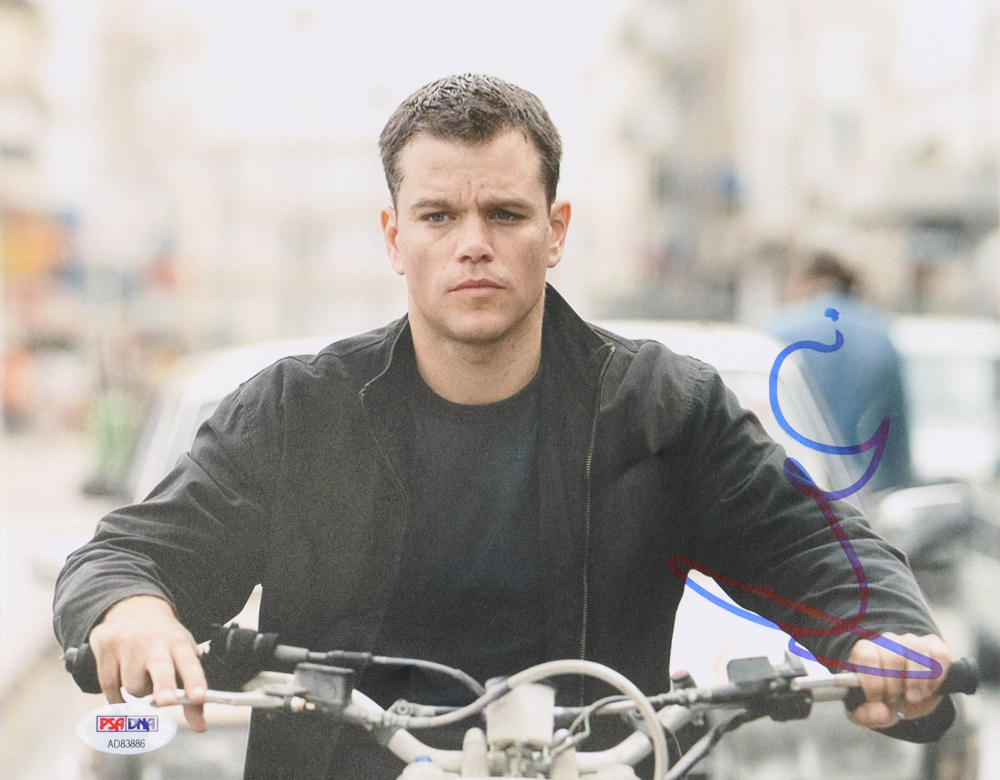 Matt Damon Signed "The Bourne Identity" 8x10 Photo (PSA) | Pristine Auction