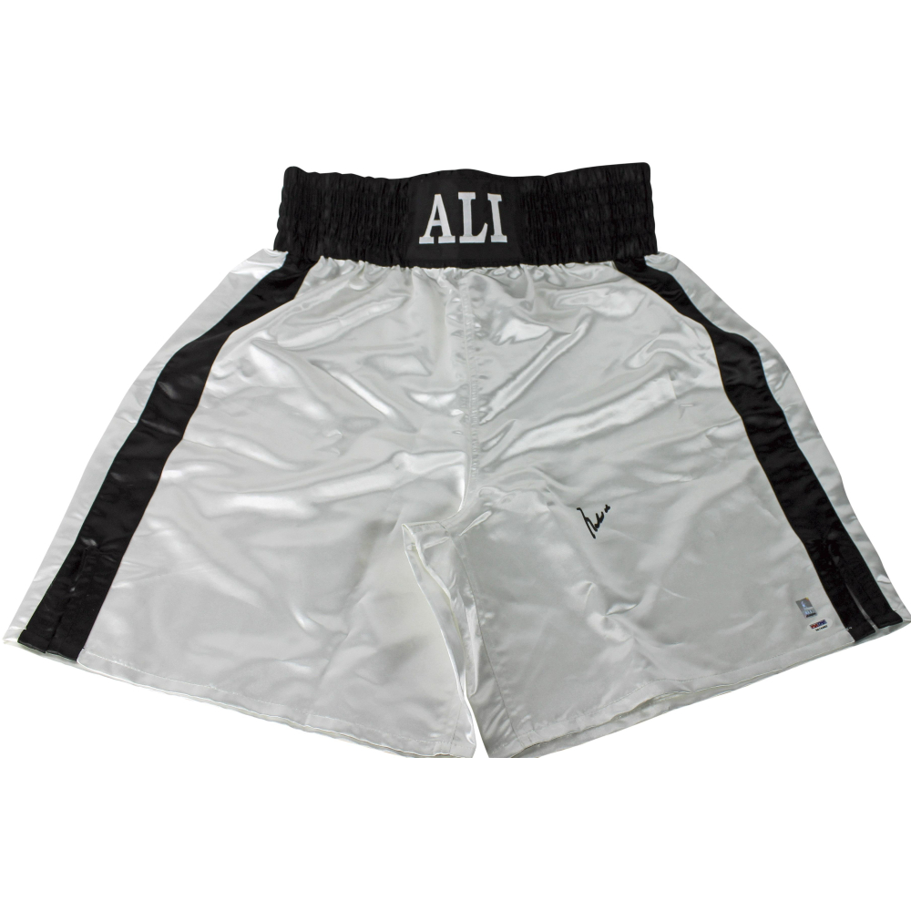 Muhammad Ali Signed Everlast Boxing Trunks (PSA) | Pristine Auction