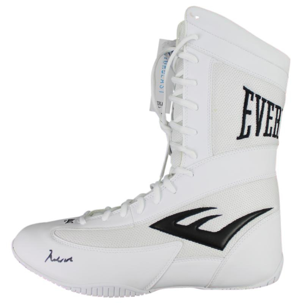 Muhammad Ali Signed Boxing Shoe (PSA) | Pristine Auction