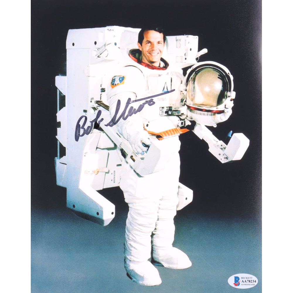 Robert L. Stewart Signed NASA 8x10 Photo (Beckett) | Pristine Auction