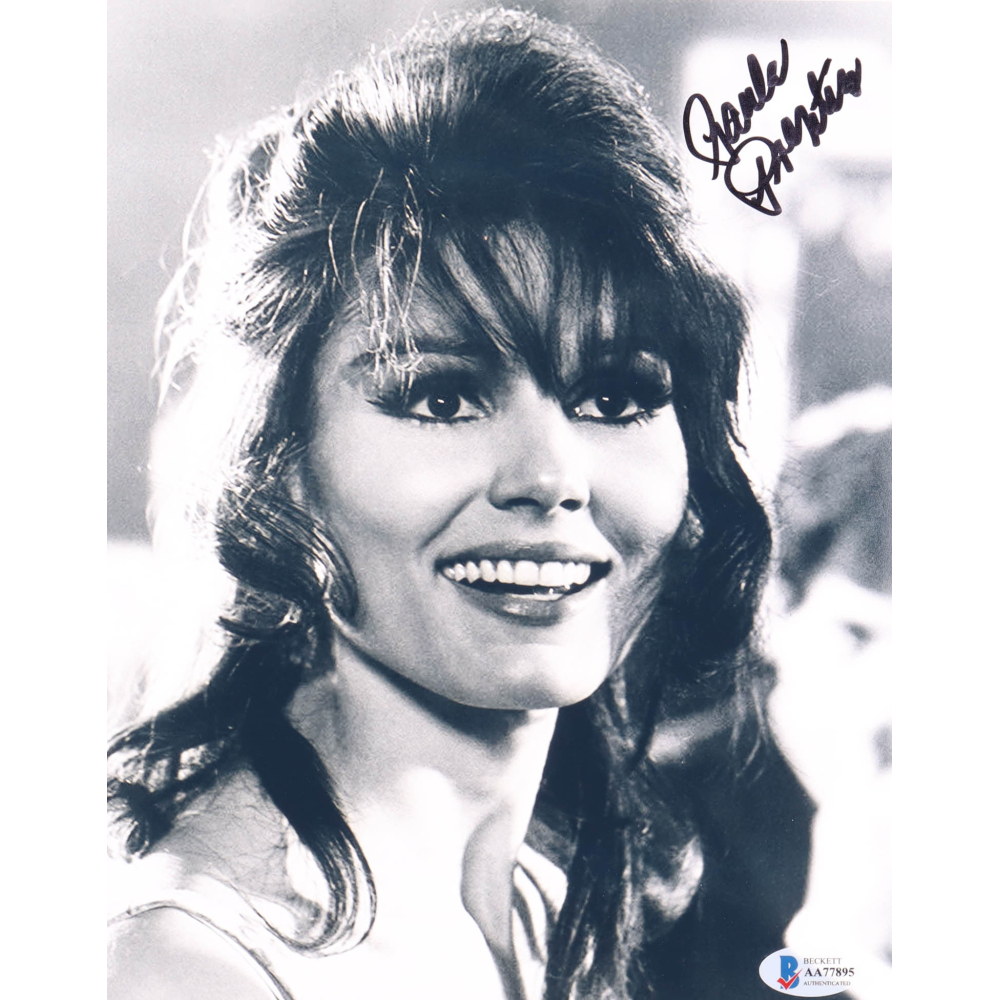 Paula Prentiss Signed 8x10 Photo (Beckett) | Pristine Auction