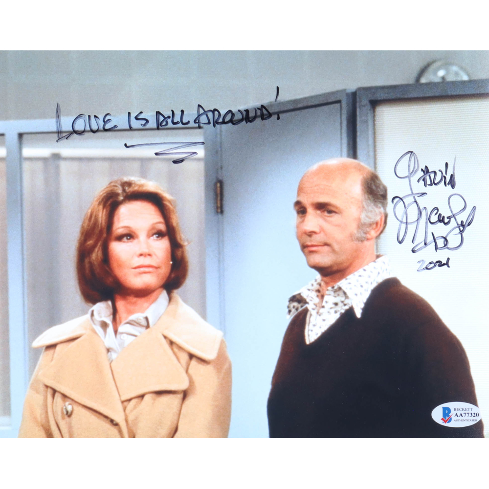Gavin MacLeod Signed "The Mary Tyler Moore Show" 8x10 Photo Inscribed ...