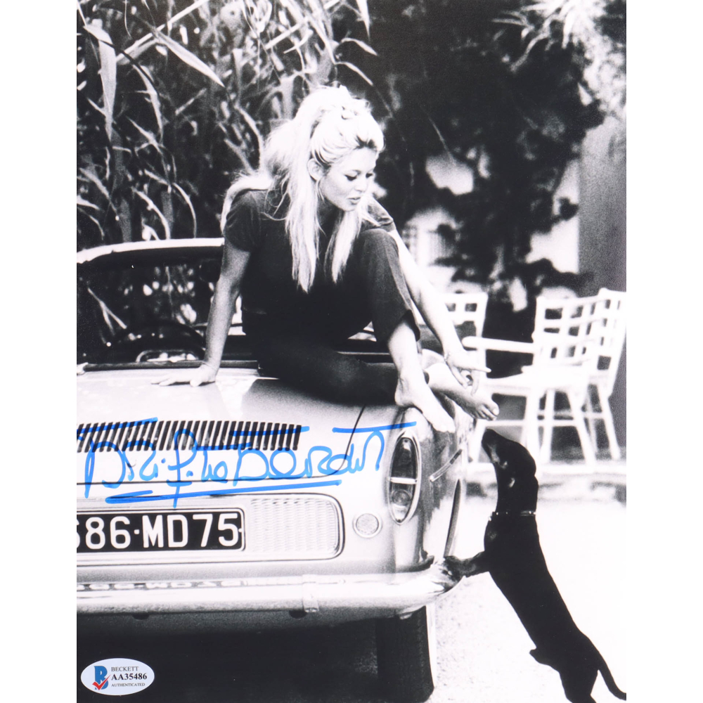 Brigitte Bardot Signed 8x10 Photo (Beckett) | Pristine Auction