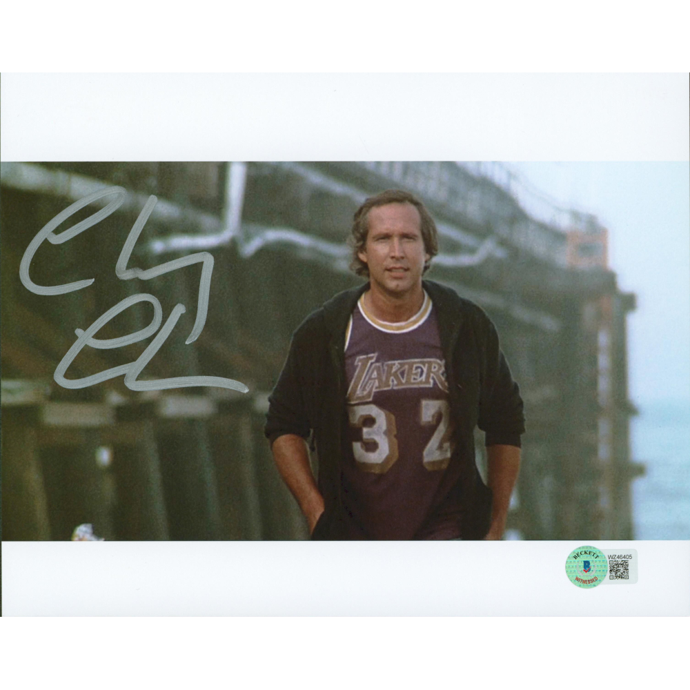 Chevy Chase Signed "Fletch" 8x10 Photo (Beckett) | Pristine Auction