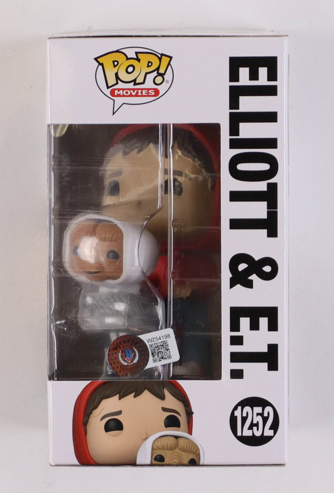 Henry Thomas Signed "E.T. The Extra-Terrestrial" Elliott & E.T. #1252 ...