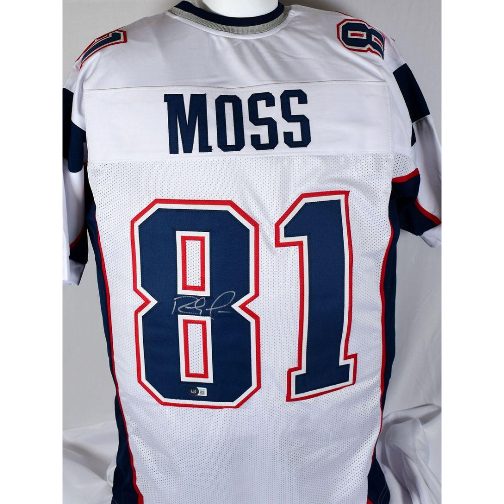 Randy Moss Signed Jersey (Beckett) | Pristine Auction