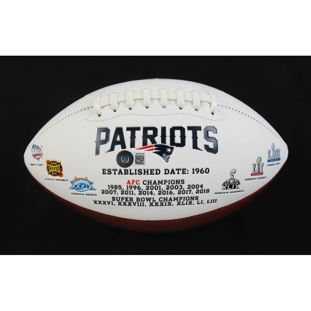 Matthew Judon Signed Patriots Logo Football (Beckett) | Pristine Auction